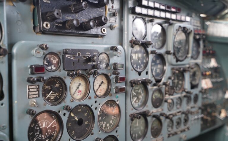 Engine Monitor Units & GPS-Coupled Fuel Totalisers | Quest Aeronautics